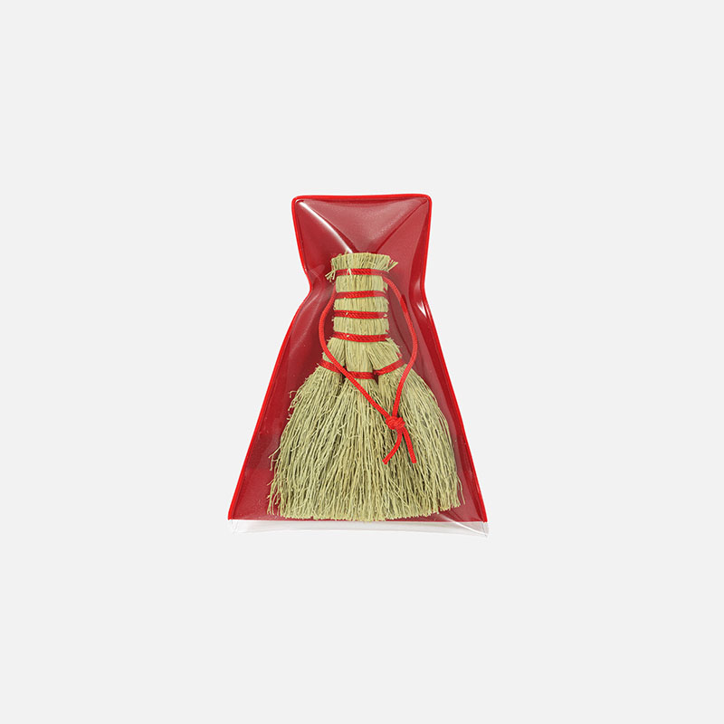 Lucky charm broom | Nanban